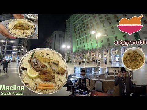 Eating Authentic Middle Eastern Food in a Famous Restaurant of Saudi ...