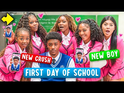 The GROUP CHAT Has A CRUSH On The NEW BOY