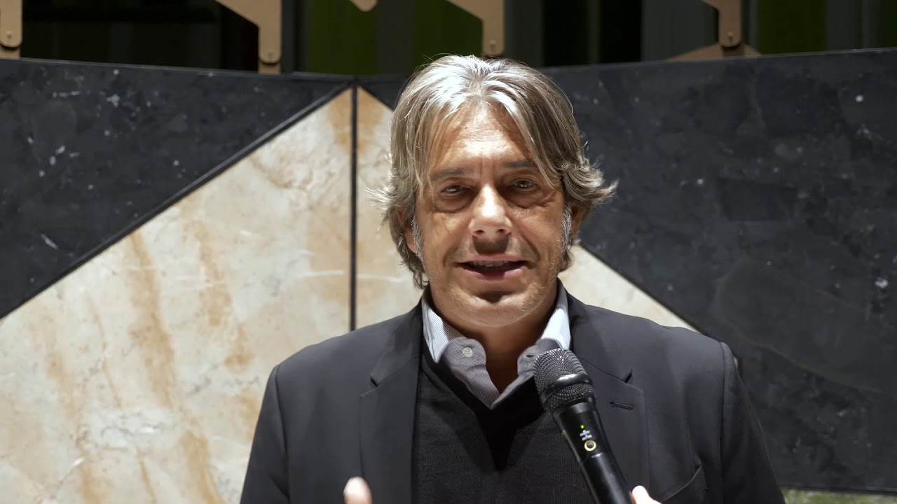 Best Communicator Award 2019, the Prize Giving Gala - YouTube