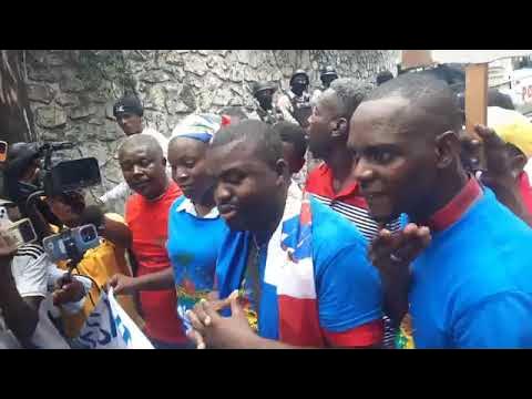 Met Caleb Jean Baptiste pran lari pou mande Arete moun ki vole dola 50 dyapora li di non CARICOM ...