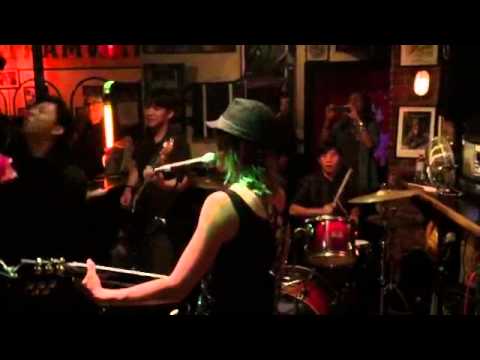 Hajema Ahjuma (하지마 아줌마) – Live Punk Song | Jas Josland at The Wanch ...