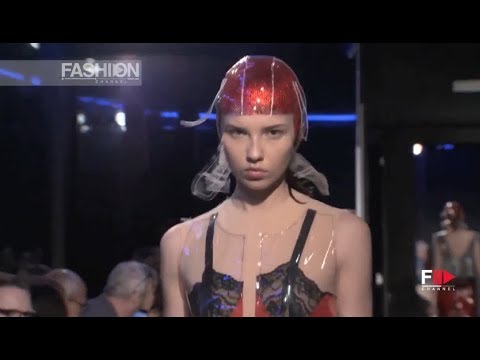 MAISON MARGIELA Spring 2018 Haute Couture Highlights Paris - Fashion Channel