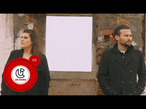 Hasan Ozan & Nihal Akdere   Bir Şeyler Var