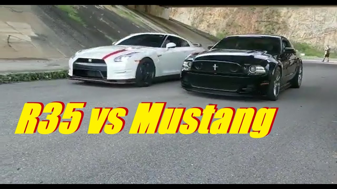 Nissan GT-R R35 vs Ford Mustang - YouTube