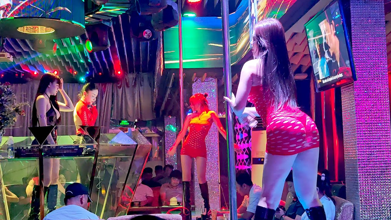 Ngắm Gái Dj Vũ Công Hót Nhất Tại Quán Cafe Dj Bar Saigon 4K Coffee Bar ...