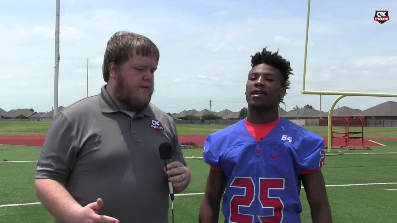 2016 Media Day: Justin Broiles - YouTube