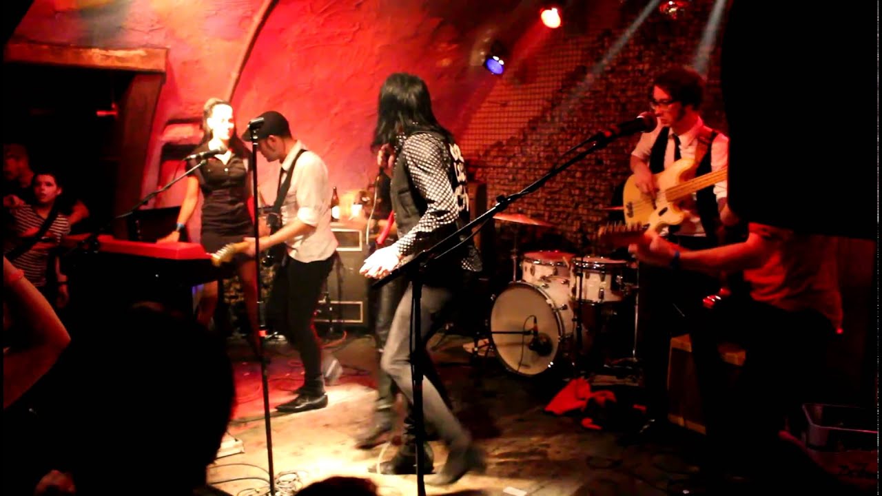 The Staggers - Little Sister - YouTube