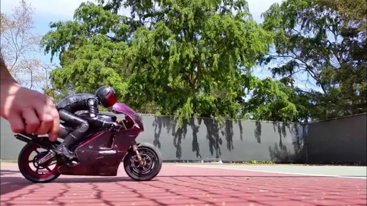Modded Kyosho NSR500 motorcycle 1/8 - YouTube