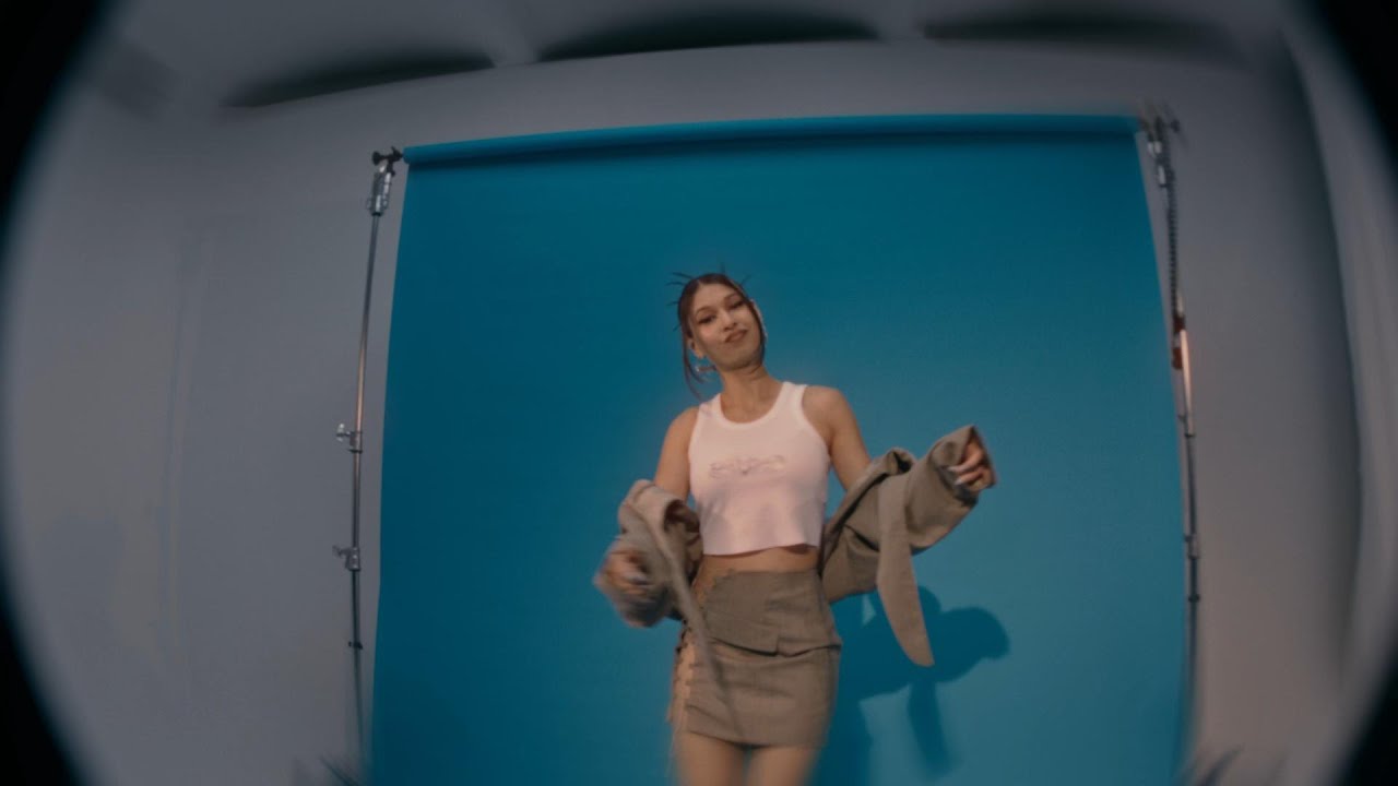 NASHI44 – Boo (Official Musicvideo) - YouTube