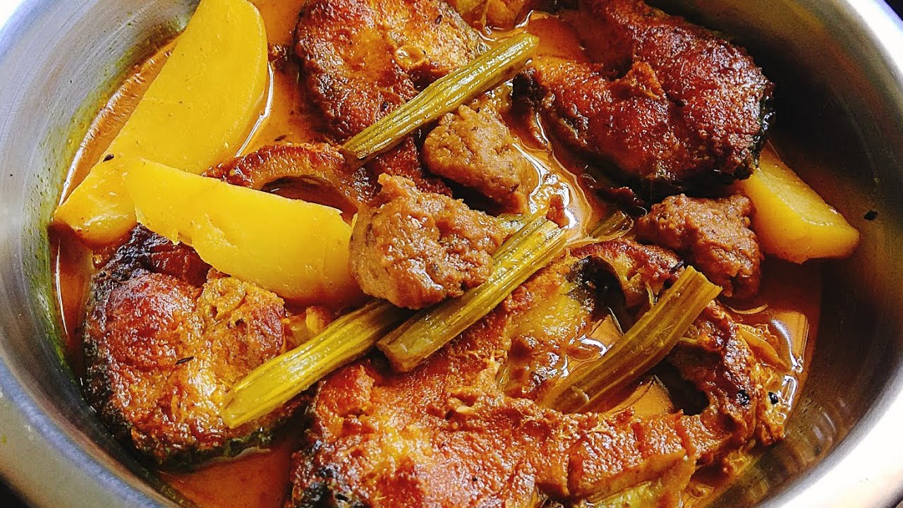 Fish recipe (healthy) for summer || Fish with drumstick , potato & bori ...