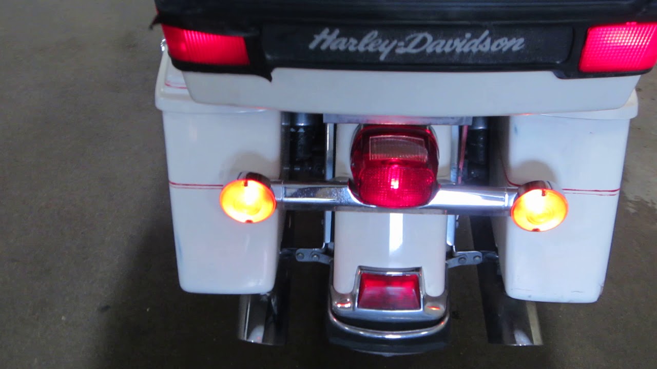 1995 Harley Davidson Electra Glide FLHTCU #136 - YouTube