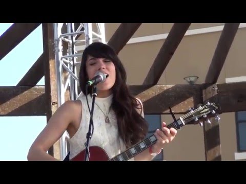 Dawn & Hawkes ~I've Just Seen a Face~ LIVE IN AUSTIN TEXAS July 4, 2015 ...