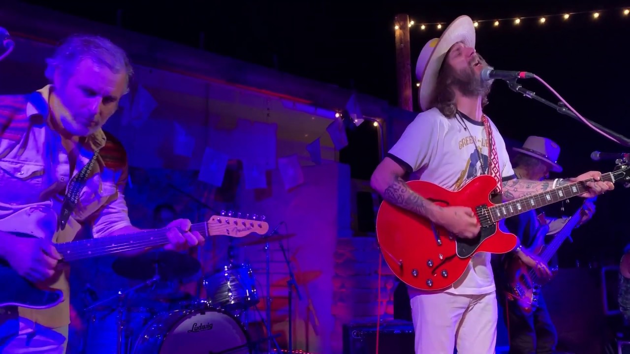 Green Leaf Rustlers - Mandolin Wind - Pioneertown - YouTube