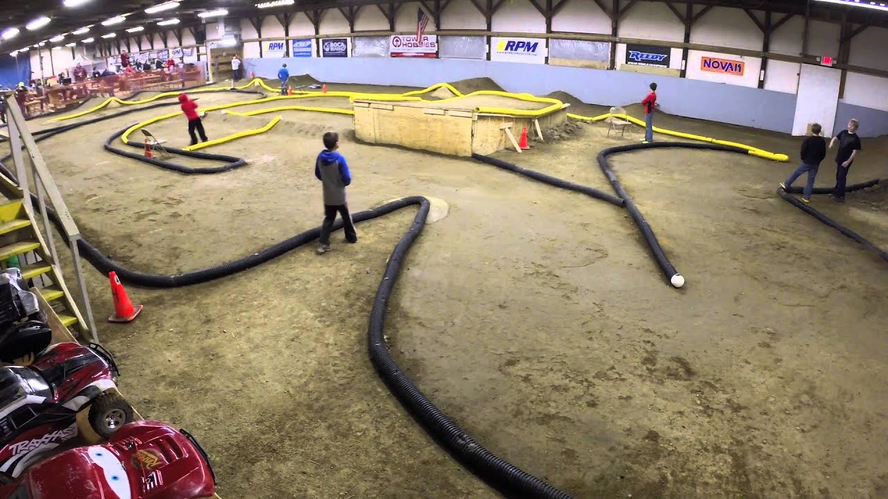 Washtenaw RC Raceway Nov 7 2015 Powder Puff A Main - YouTube