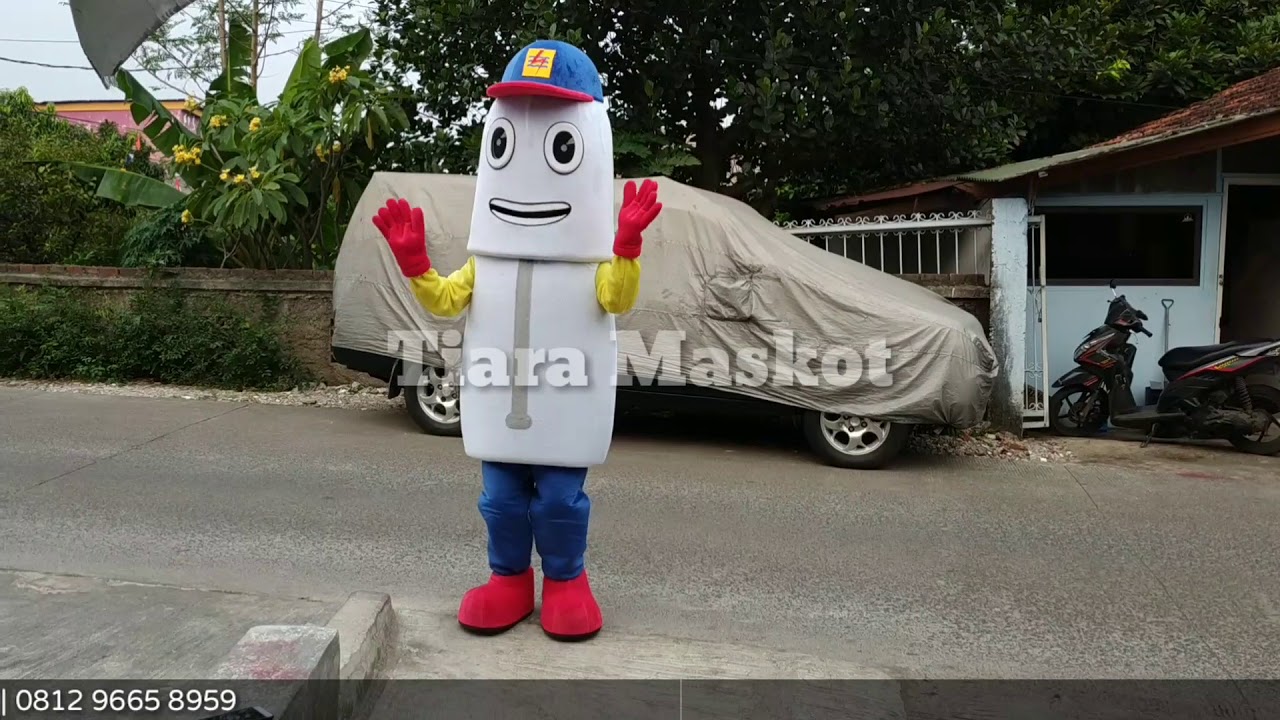 BILI Boneka Maskot PLN yang Lucu - YouTube