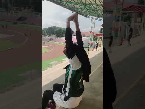 Latihan dansa pakai legging kilap (Kompilasi TikTok) (4)