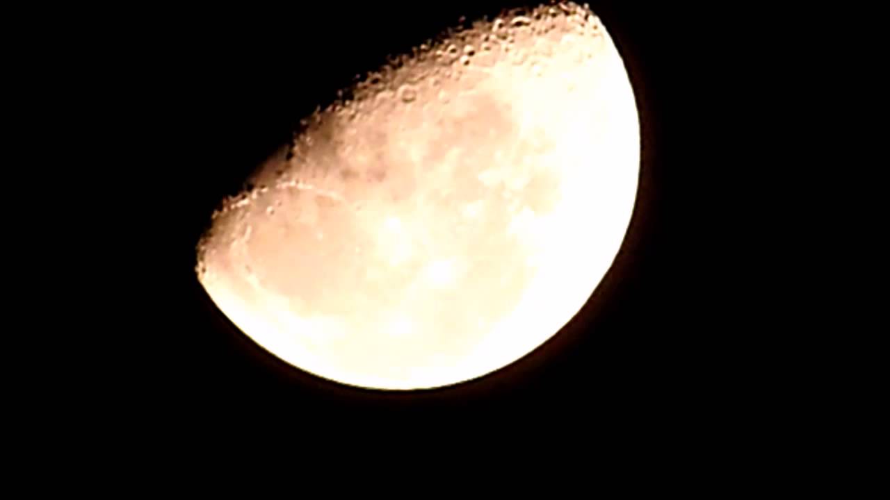 satélite noa 19 passando frente a lua - YouTube