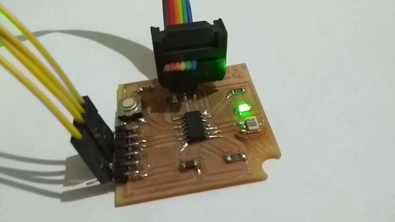 Led blink test by AVR C - YouTube