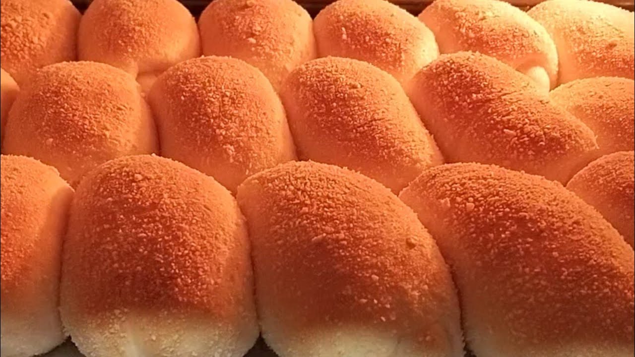 Super Soft 1-kilo Pandesal Recipe Without Butter - YouTube