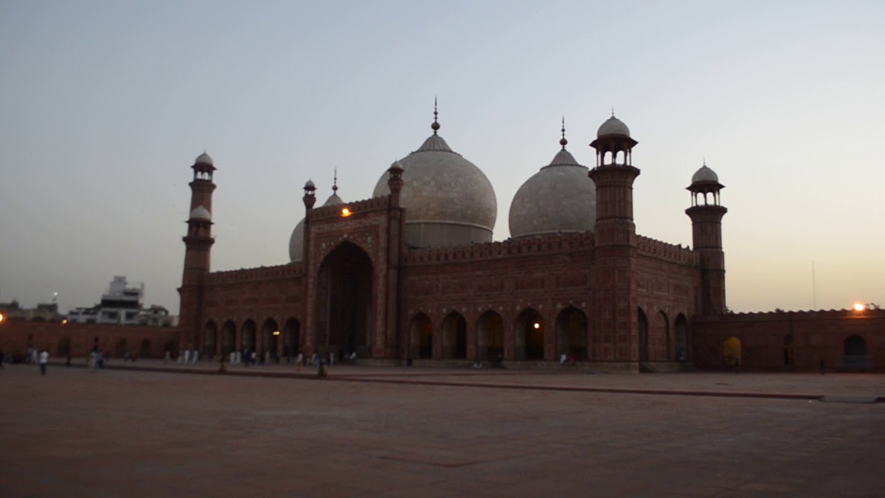 Trip to Lahore Fort & Badshahi Mosque - YouTube