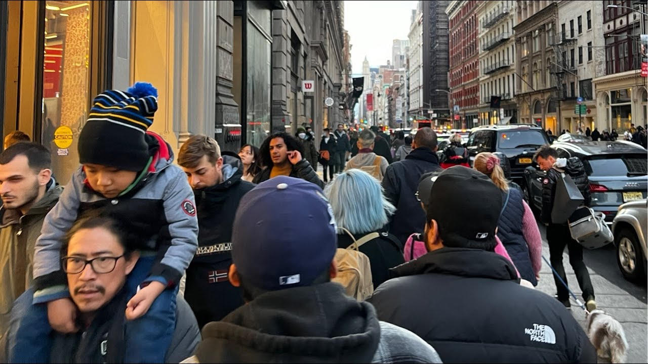 NYC LIVE Exploring Manhattan Black Friday 2022 (November 25, 2022 ...