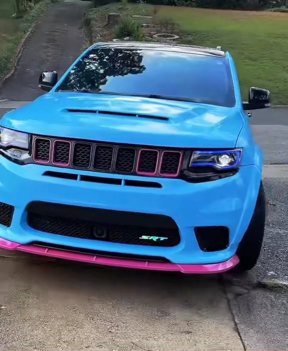 This Wrap Job On This Here TrackHawk - YouTube