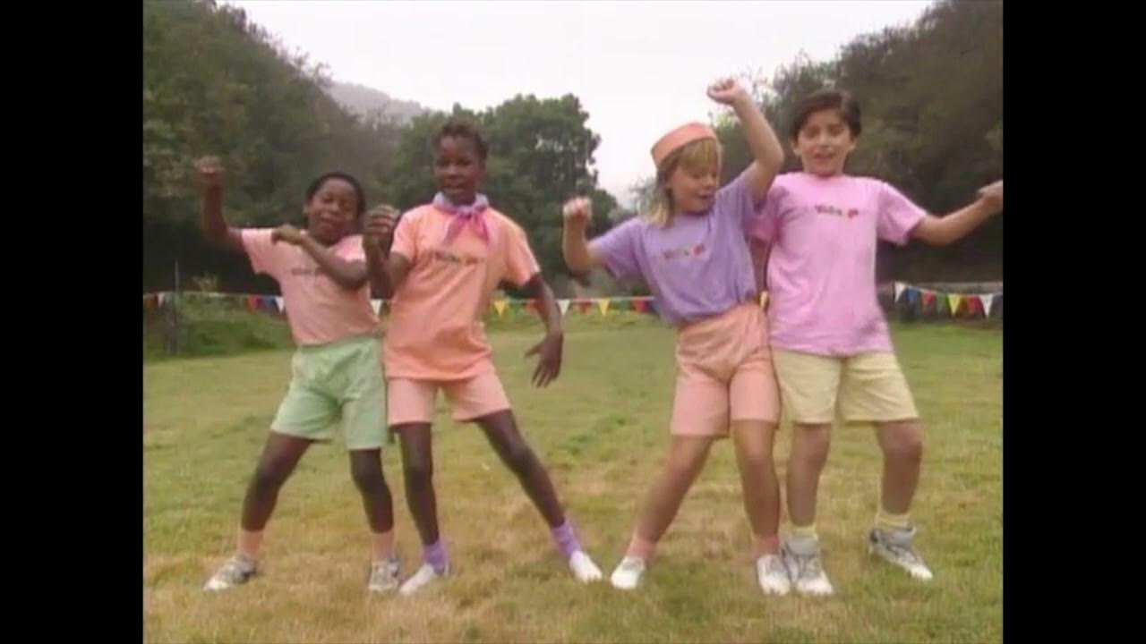 Kidsongs - Boom Boom, Ain't It Great To Be Crazy? (A-capella) - YouTube