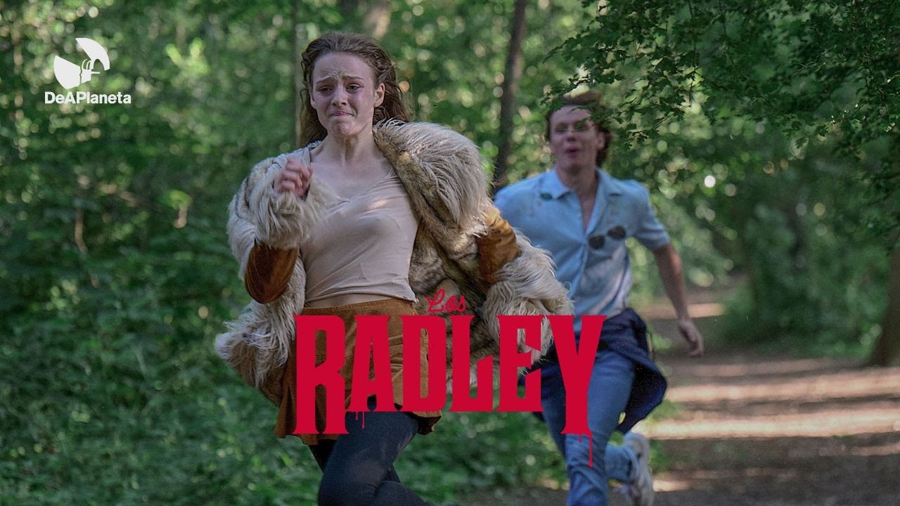 La primera transformación | Los Radley - 11 de octubre en cines - YouTube