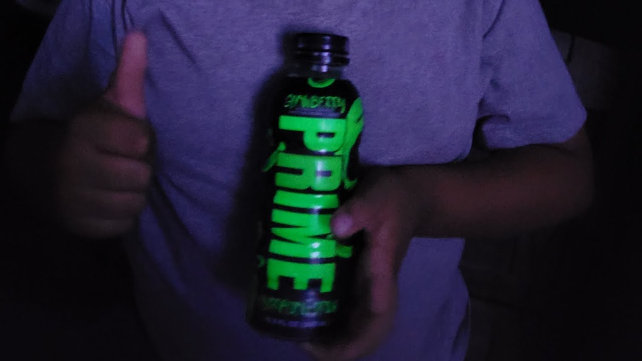 Glow in the dark Prime!! Taste test Nd Glow check!! - YouTube