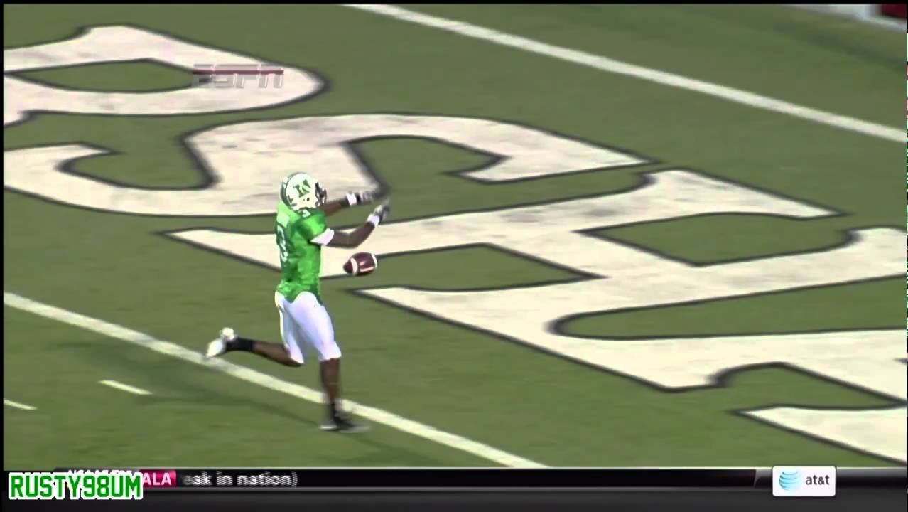 Touchdown Fail - Aaron Dobson drops the ball before scoring a Touchdown ...