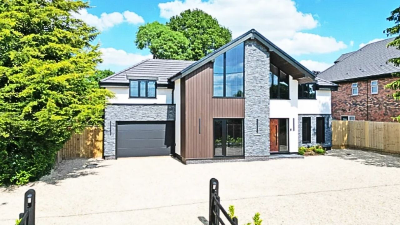 Completely Remodelled, Extended And Refurbished Five Bedroom Detached ...