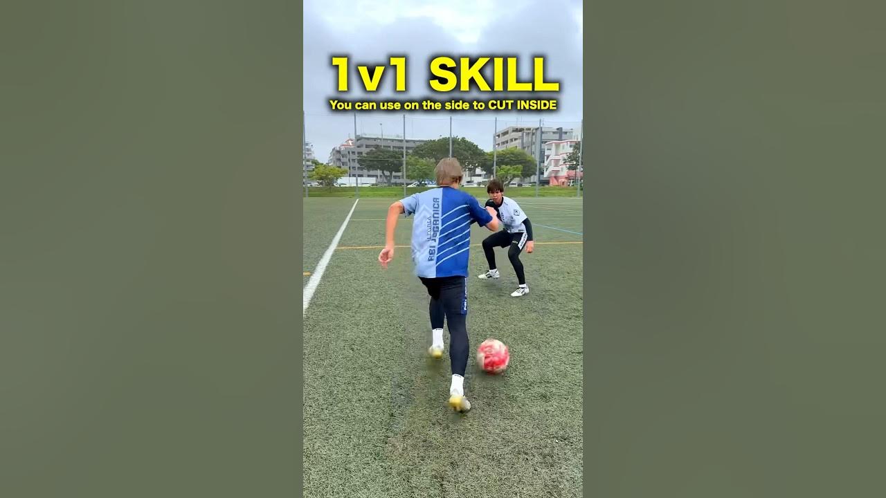 You can use it 1v1 on the SIDE👍#shorts #football #soccer #footballskills #soccerskills - YouTube