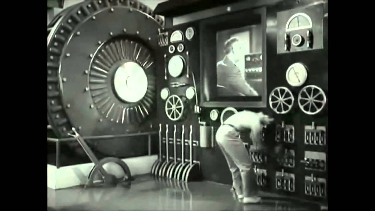 Charles Chaplin Tiempos Modernos 1936 clip_01 - YouTube