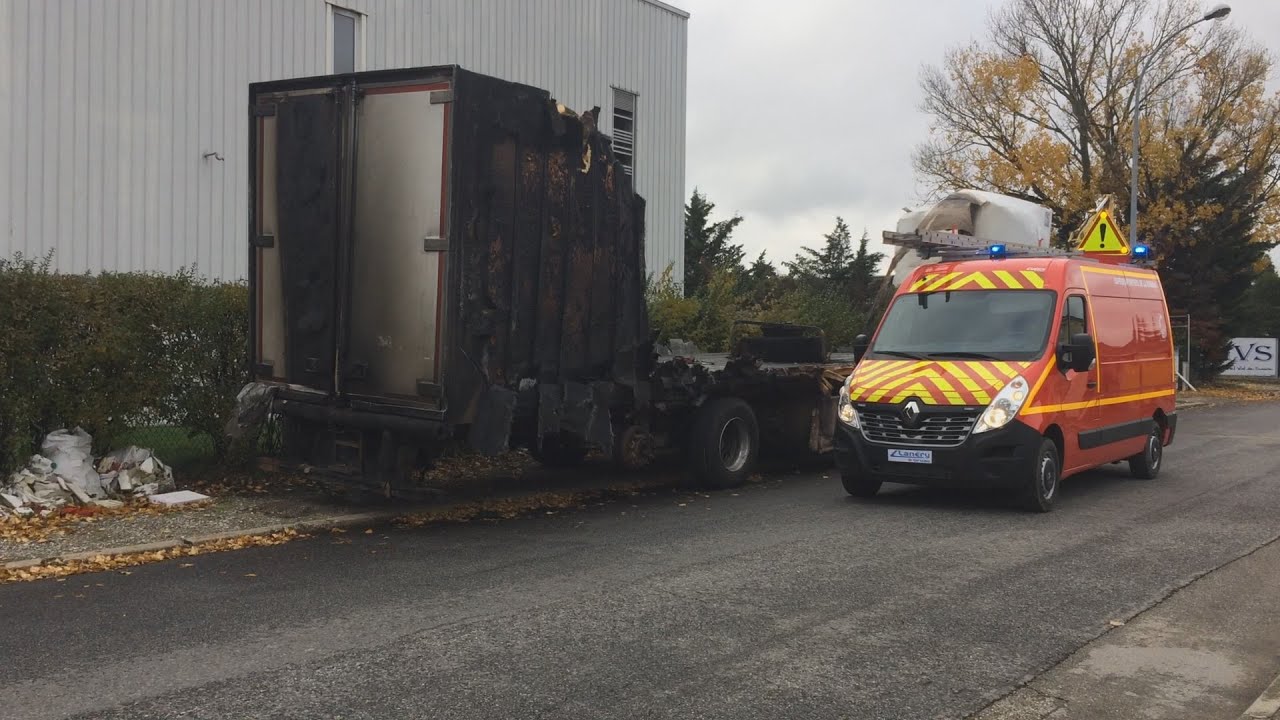 Présentation - 17 / RENAULT MASTER - VTU - Sapeurs-Pompiers de la ...