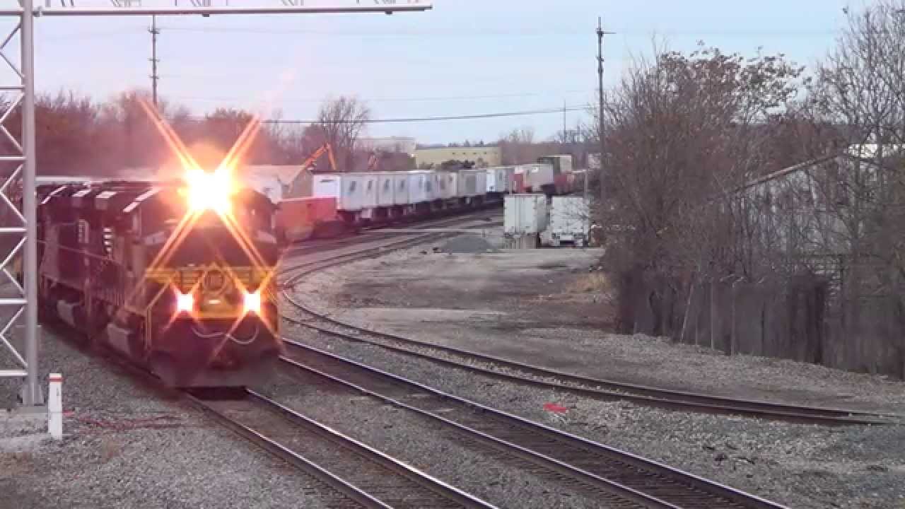 Marion Diamond Poundin Erie Heritage Unit NS 1068 NS 6514 SD60 - YouTube