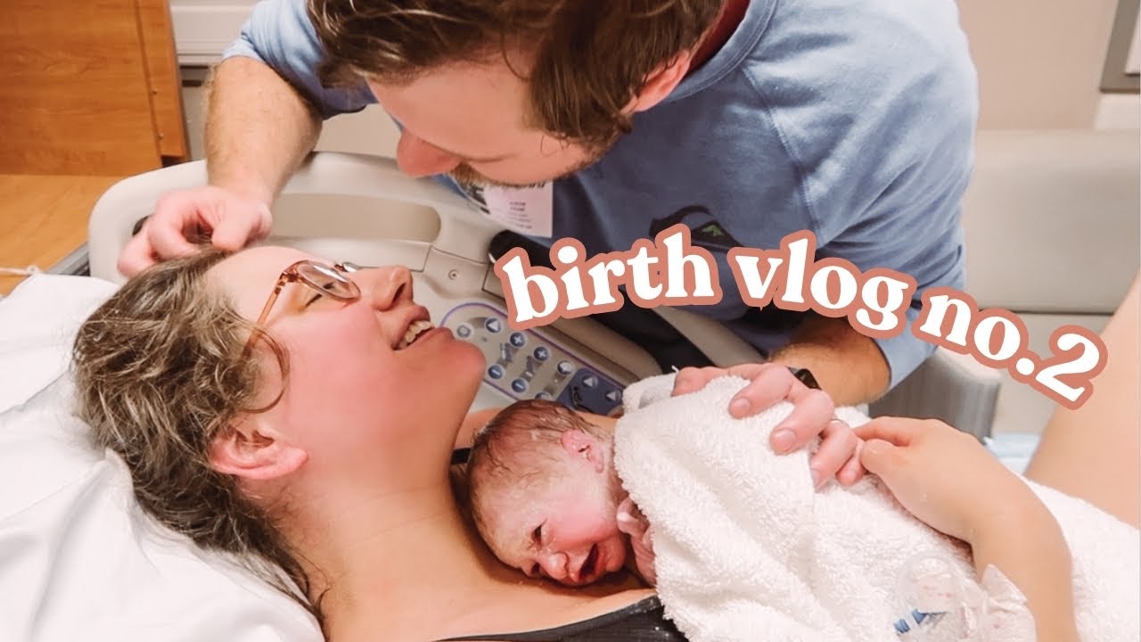 Unmedicated Birth Vlog ~ Baby girl #2 was IN A RUSH. - YouTube