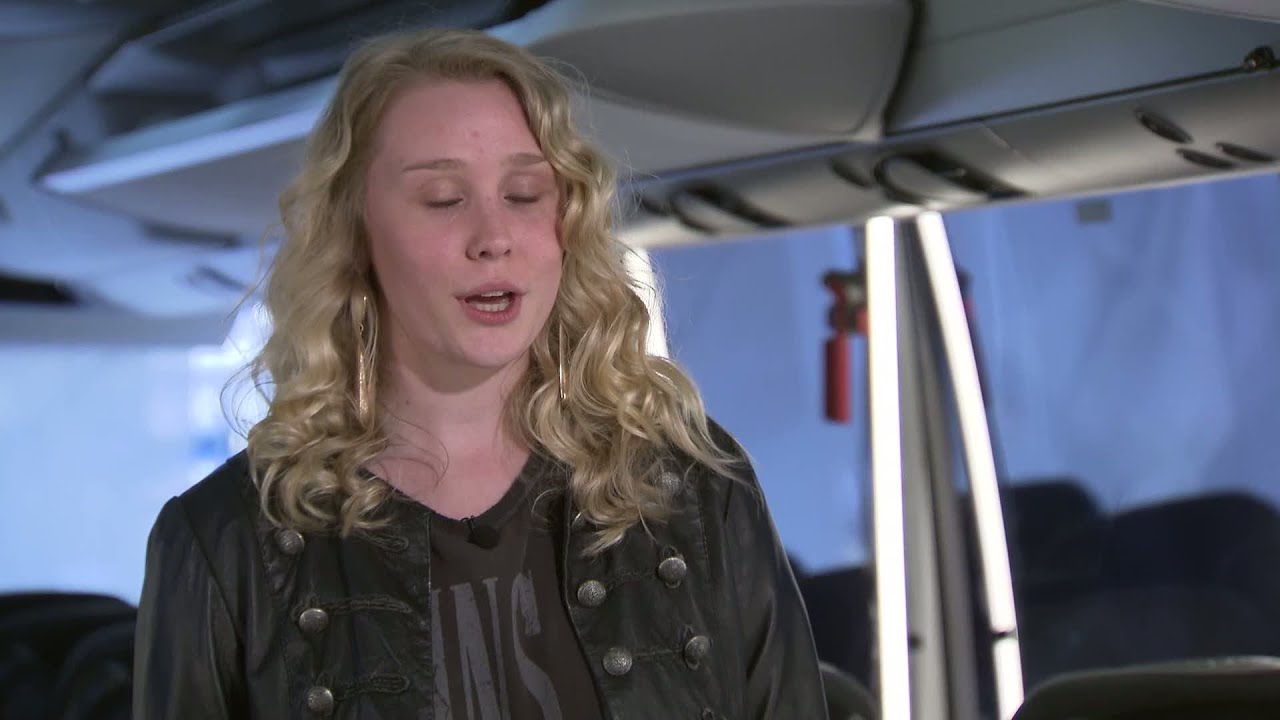 Sofia Olsson - Sugar av Maroon 5 (hela audition) - Idol Sverige (TV4) - YouTube