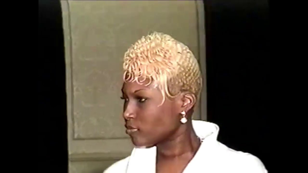 Old School 1996 Crimp Bob's & Circle Weaves Chicago Castle's HairShow ...