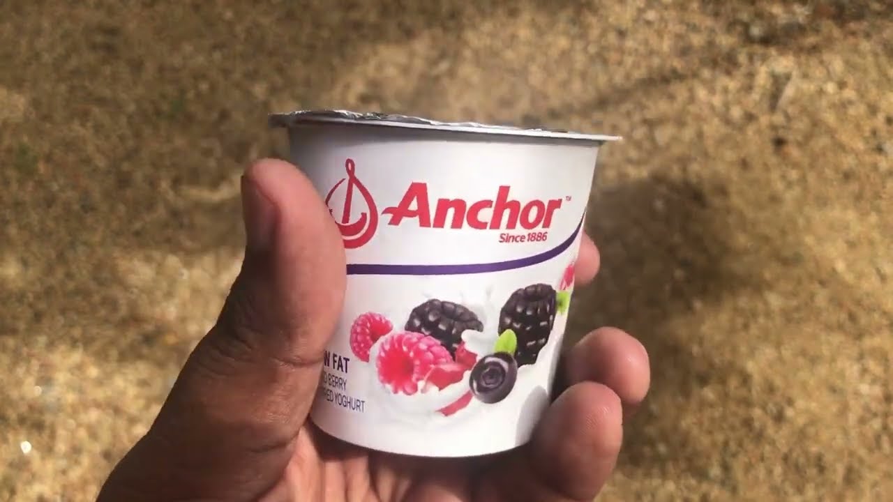 Anchor Low Fat Berry Stirred Yoghurt Review - YouTube