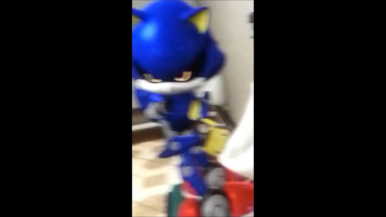 Metal sonic peeing - YouTube