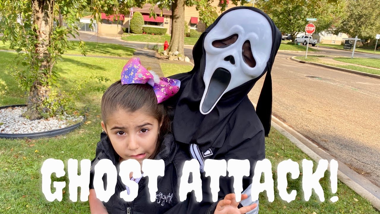 HALLOWEEN 2021 spooky ghost attacked kids. Part 1/ fun video for kids ...