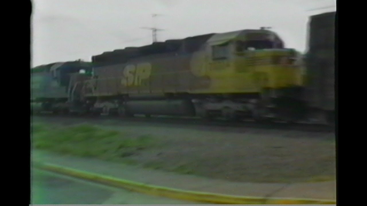 689. SOUTHERN PACIFIC SP 7551 SPSF MERGER at Hilyard st Eugene Oregon ...