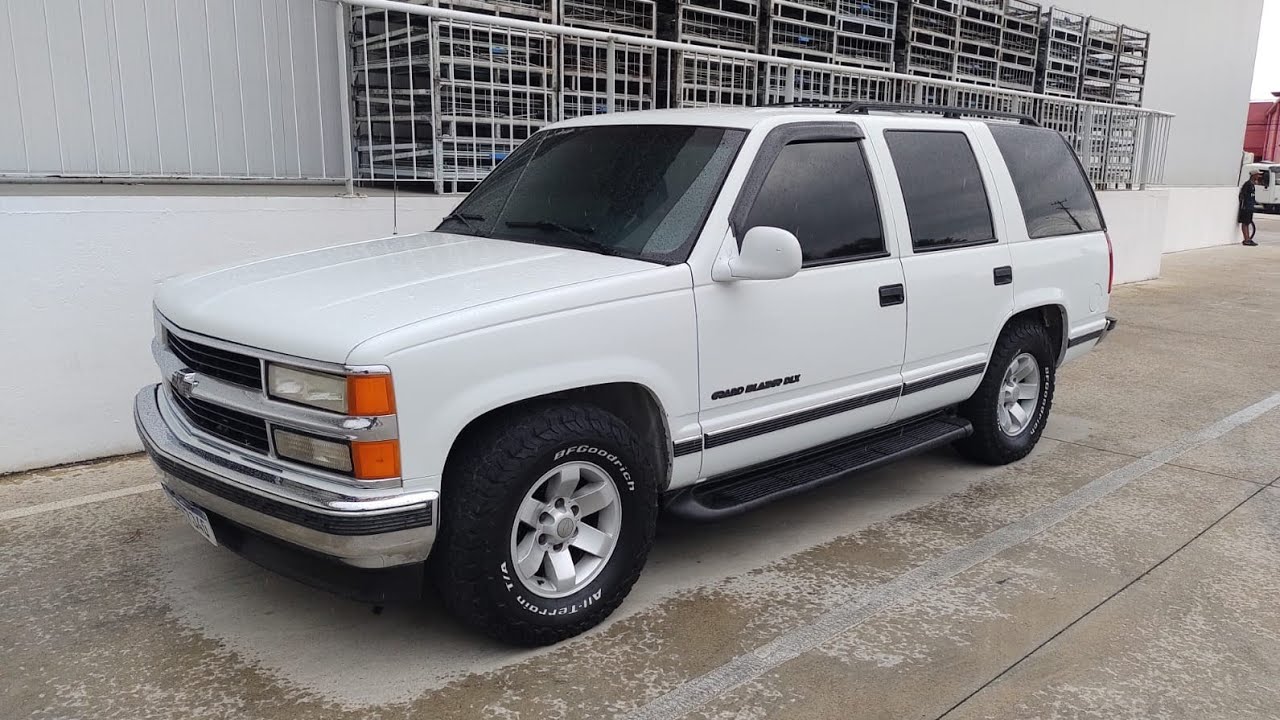 Chevrolet Grand Blazer DLX 99 na cor branca - YouTube