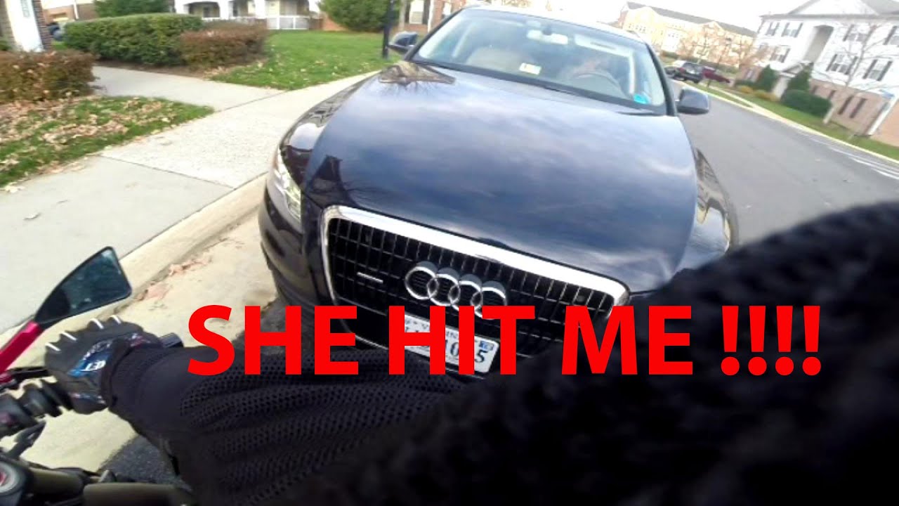 SHE HIT ME !!!! - YouTube