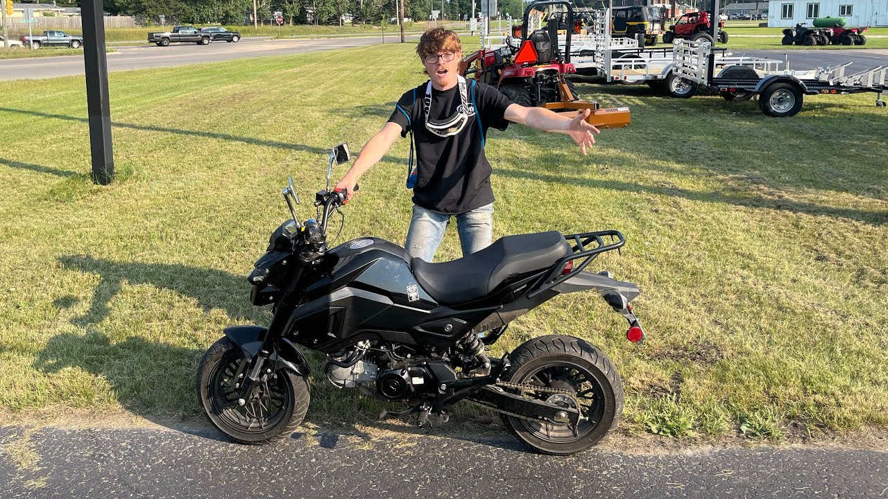 Passing The Michigan Motorcycle Skill Test (EASY!!!!!!!!) - YouTube