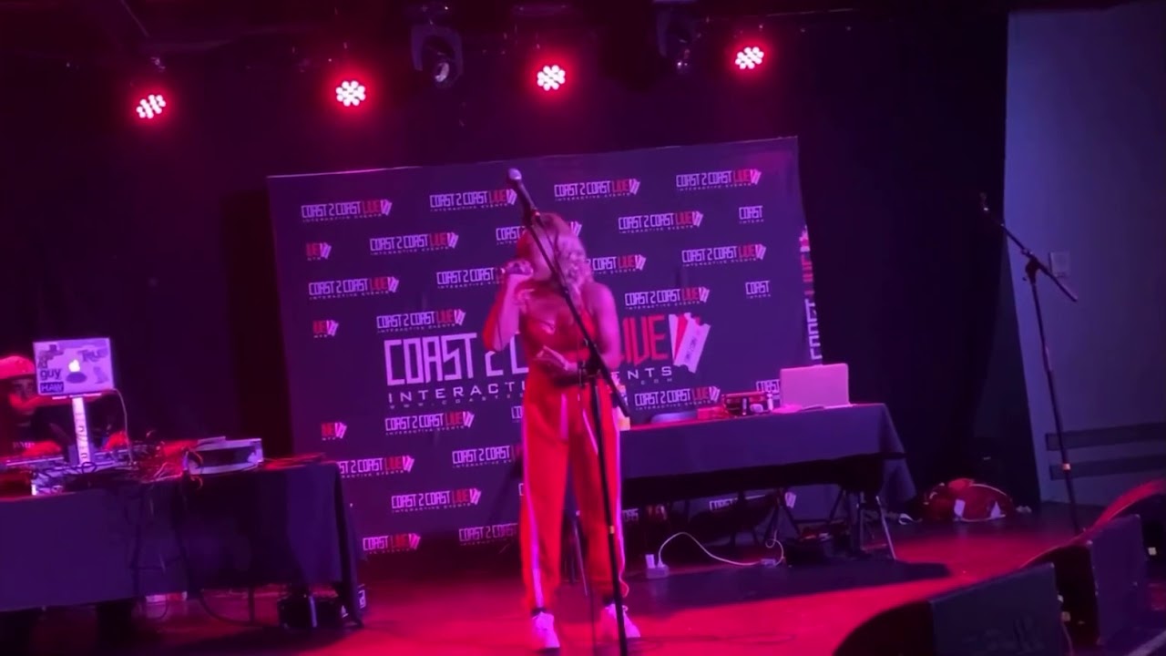 Jay-lo performing live at Coast 2 Coast - YouTube