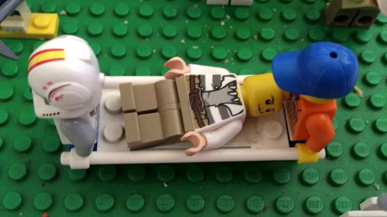 Lego Donald trump I will build a Great Wall - YouTube