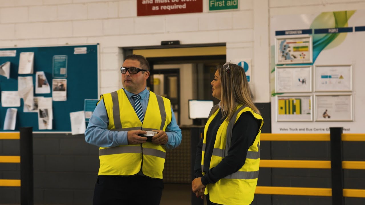 Meet the team: Robert McKechnie, Dealerpoint Manager - YouTube