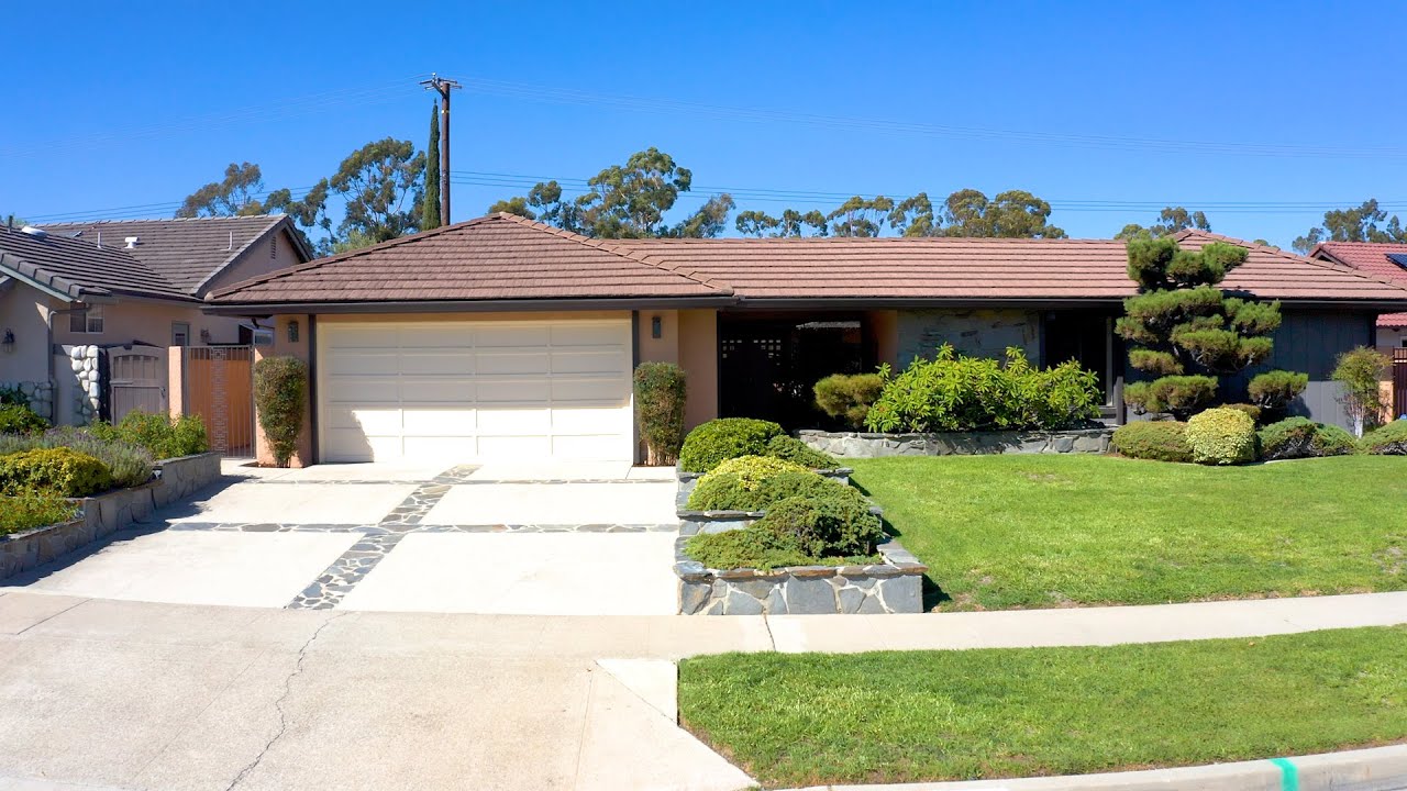 El Rancho Vista Walkthrough Video - YouTube