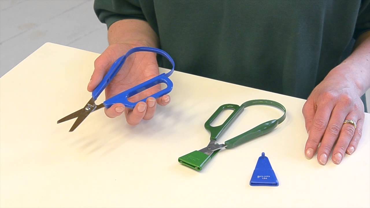 Long Loop Easi Grip Scissors - YouTube